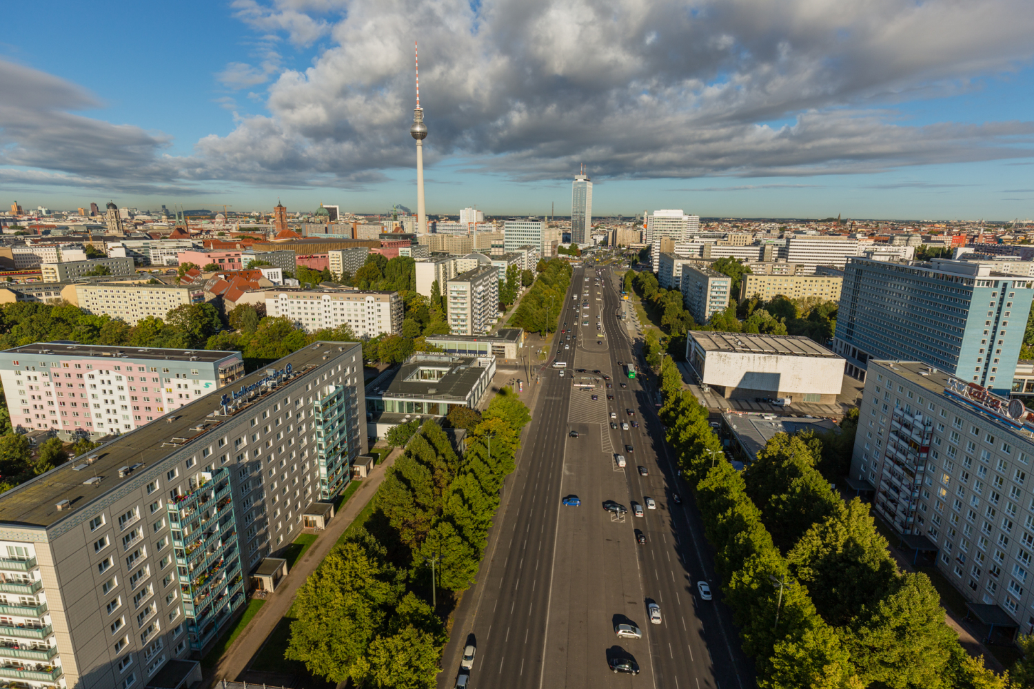 Karl-Marx-Allee II. Bauabschnitt - Berlin.de