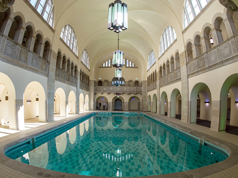 Indoor Swimming Pools – Berlin.de