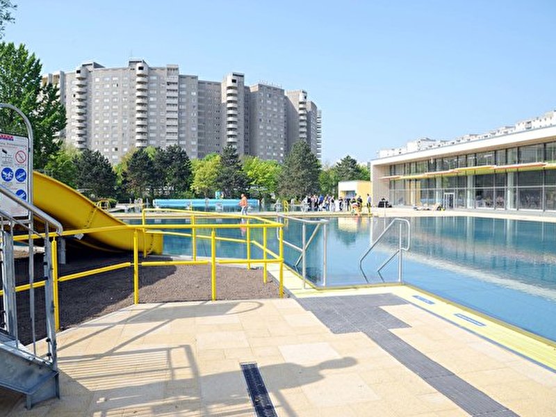 Indoor Swimming Pools – Berlin.de