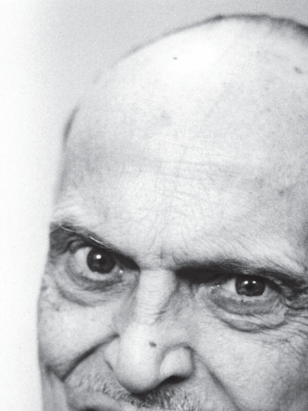 Sebastian Haffner als Buchautor | English translation - Berlin.de
