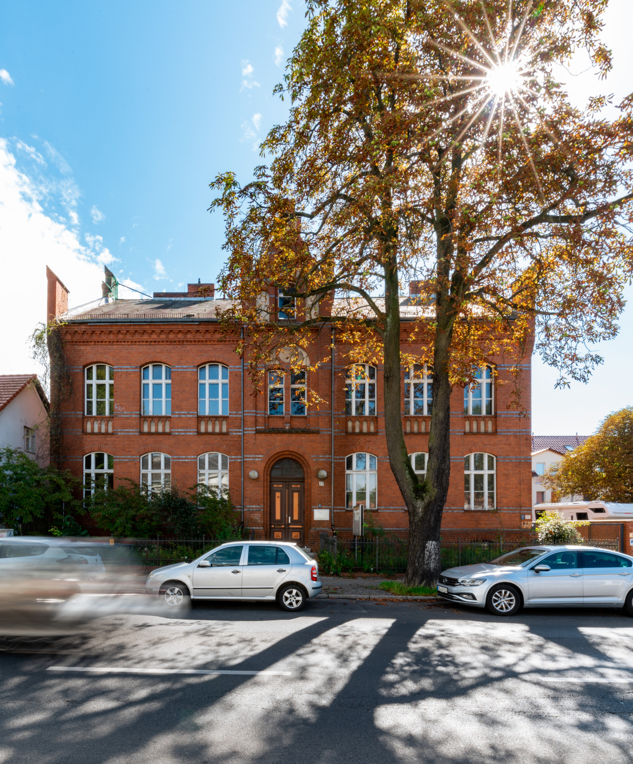 In Buckow Geschichte eintauchen - Berlin.de